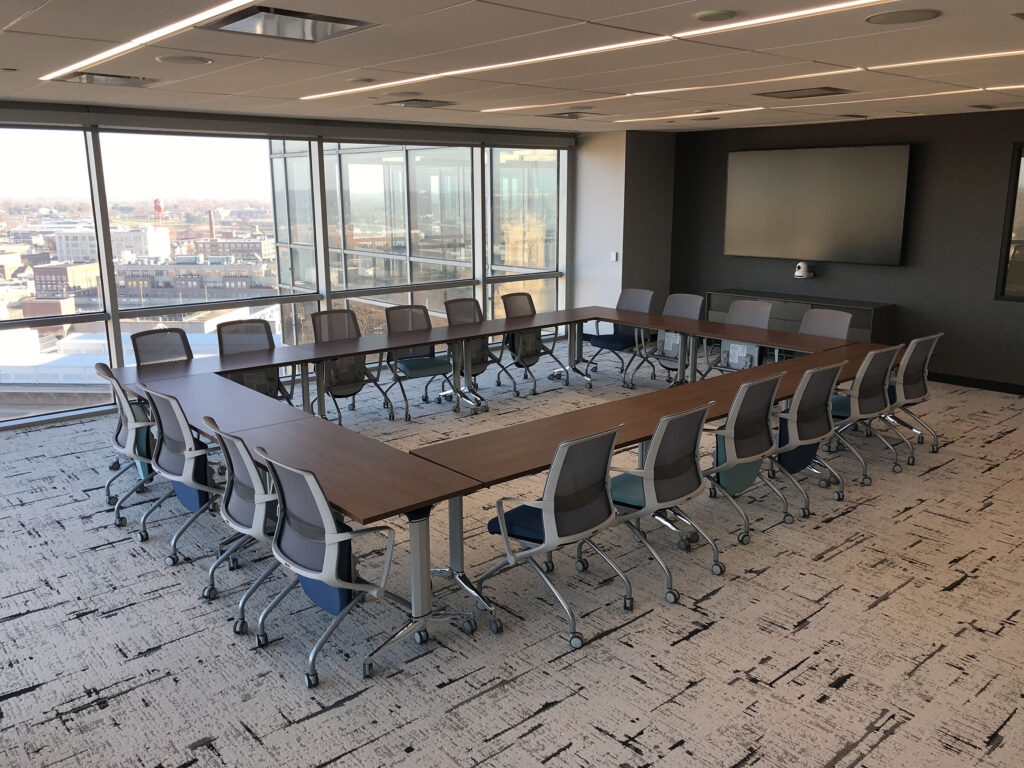 Renfro Office | 500 W. Fifth | Blum Construction